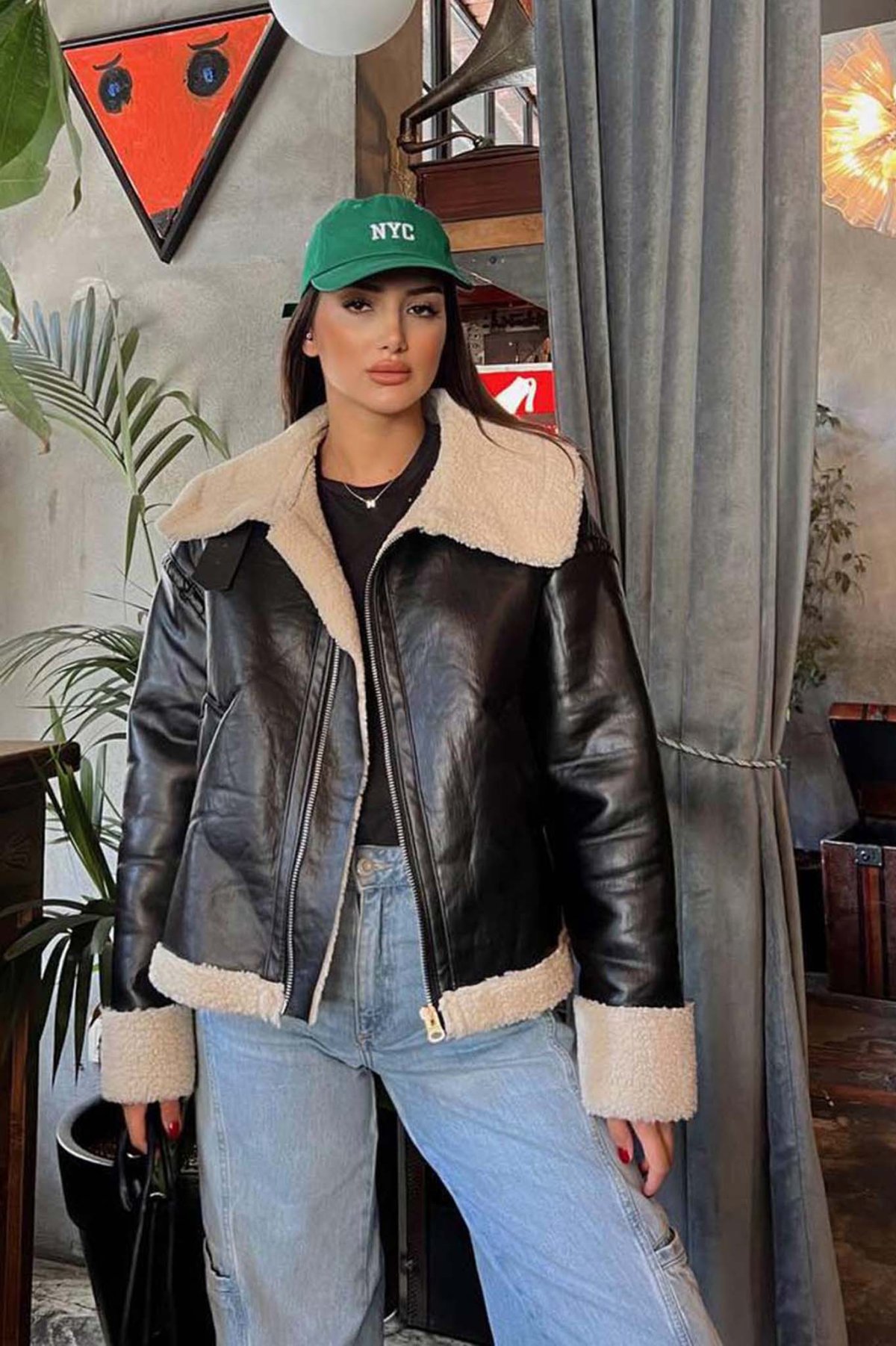 Keyboard jacket από οικολογικό δέρμα και γούνα μαύρο - Joy Fashion House