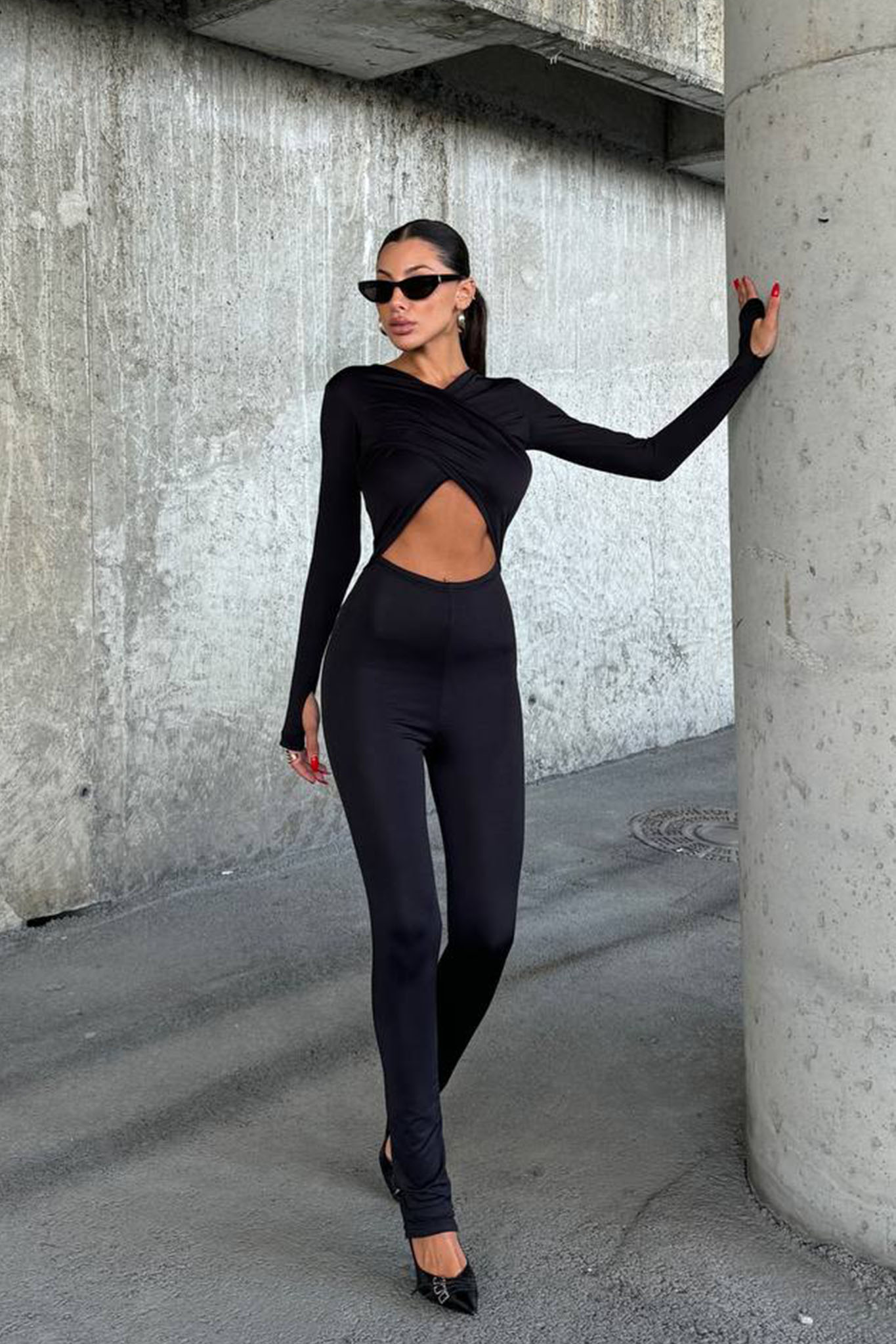 Etolin ολόσωμη φόρμα εφαρμοστή ελαστική cut out μαύρο - Joy Fashion House